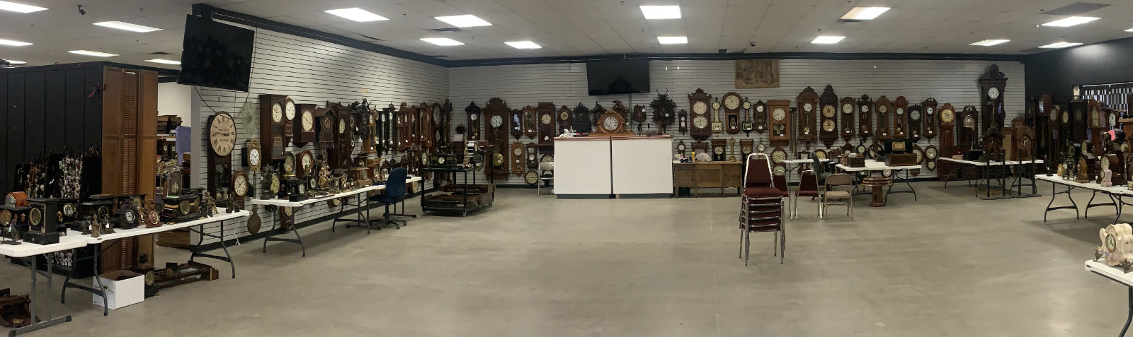 A weekend with Tom Harris Auctions